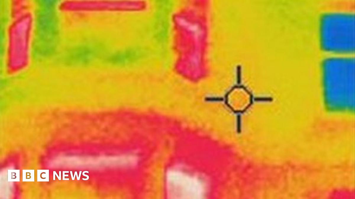 Edinburgh World Heritage site: Effect of climate change - BBC News