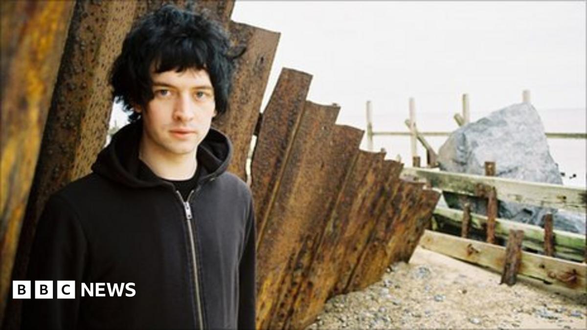Nathan Fake's Radiohead King of Limbs remix makes LP - BBC News