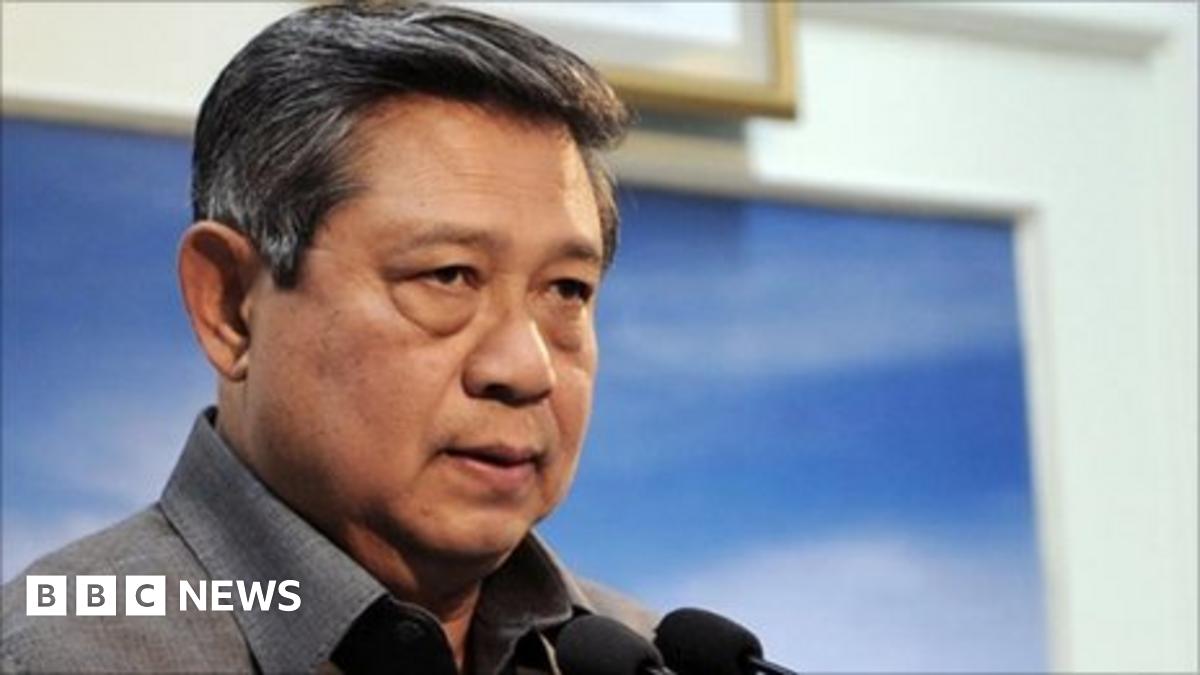 Indonesia Reshuffles Cabinet To Boost Economy Bbc News