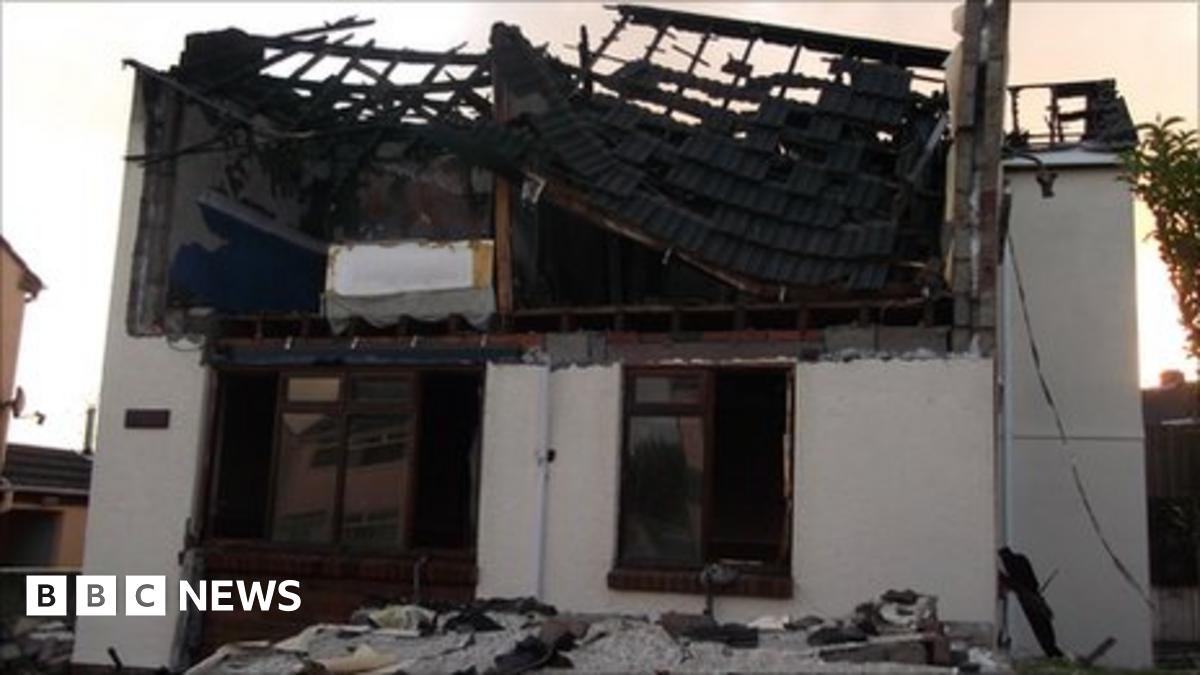 Bodmin house owner in court after explosion - BBC News