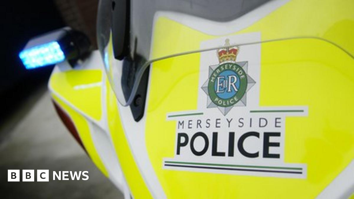 IPCC investigates Merseyside detective corruption claim - BBC News