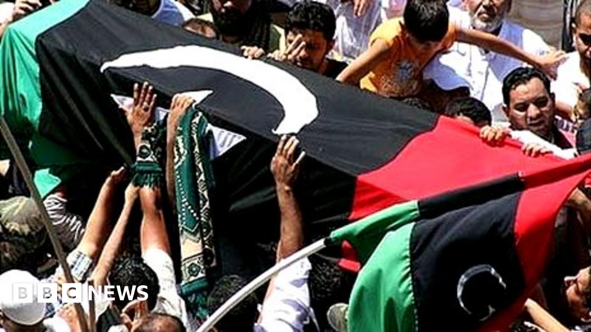 Who, What, Why: What are the burial customs in Islam? - BBC News