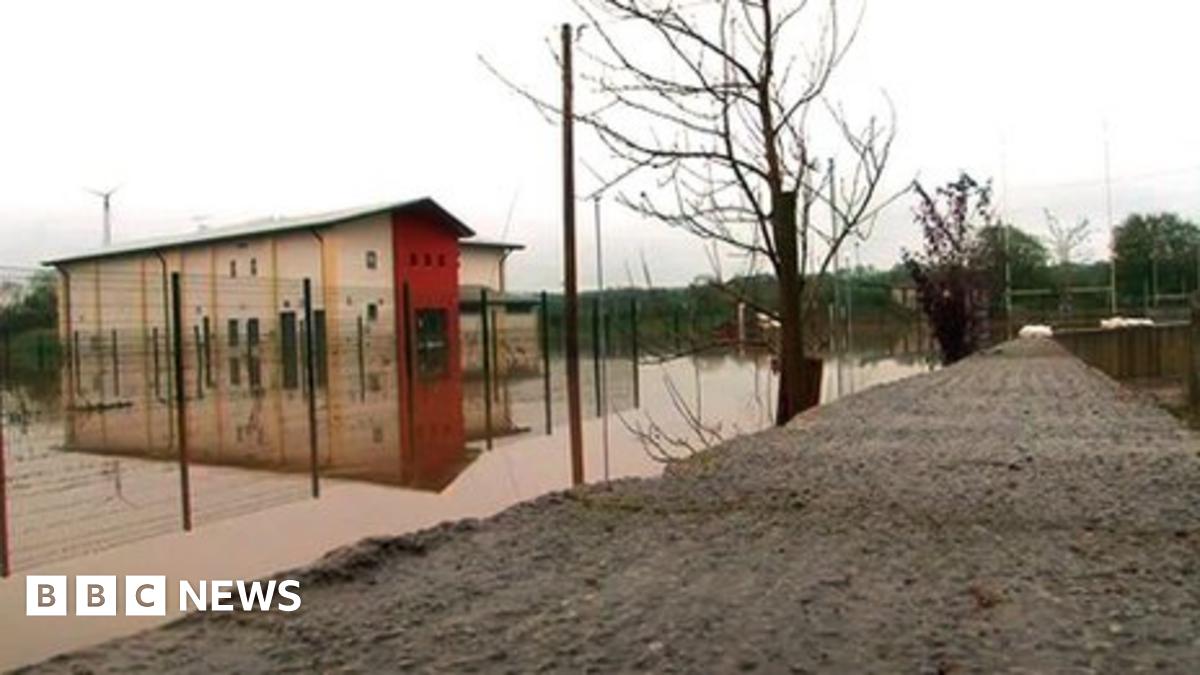 Village of Beragh badly affected by floods - BBC News