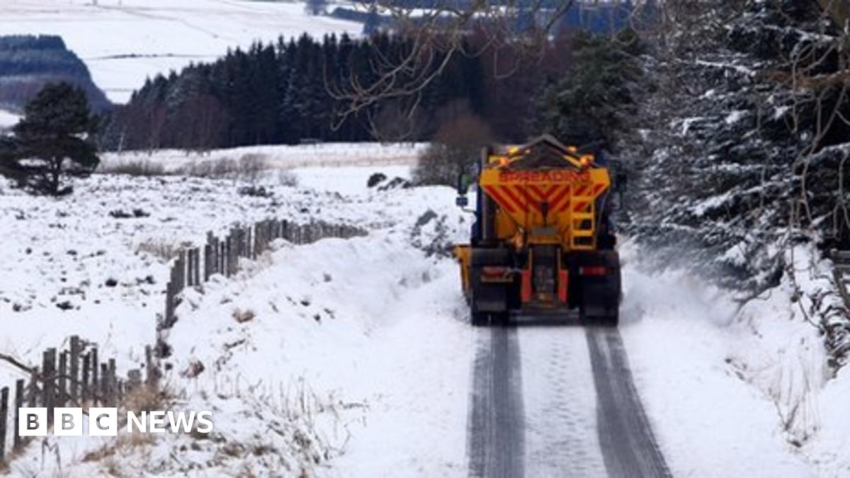 Lack of computing power 'hindering weather forecasting' - BBC News