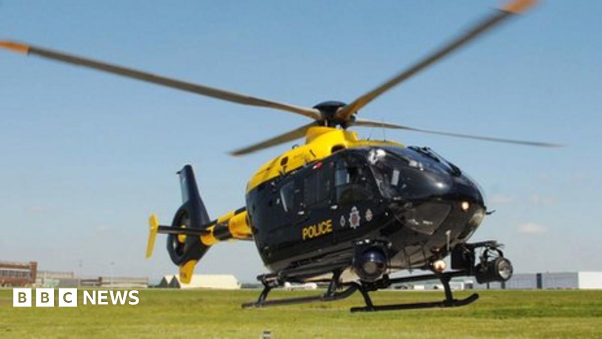 South Wales Police helicopter's Twitter crime fight - BBC News
