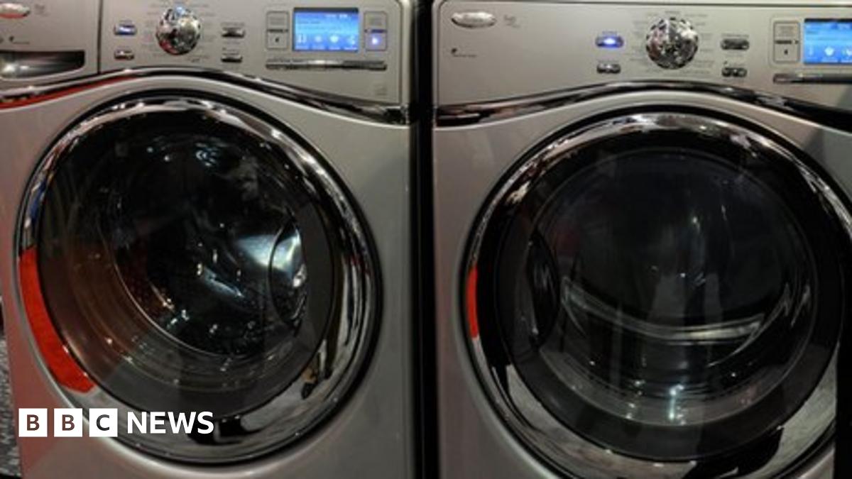 US backs washing machine import duties - BBC News