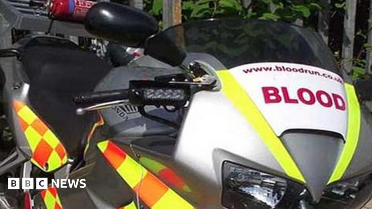 Sirens boost for Tees Valley Blood Bikes charity - BBC News