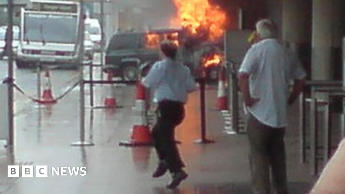 Four bomb plotters confirmed as high escape risks - BBC News