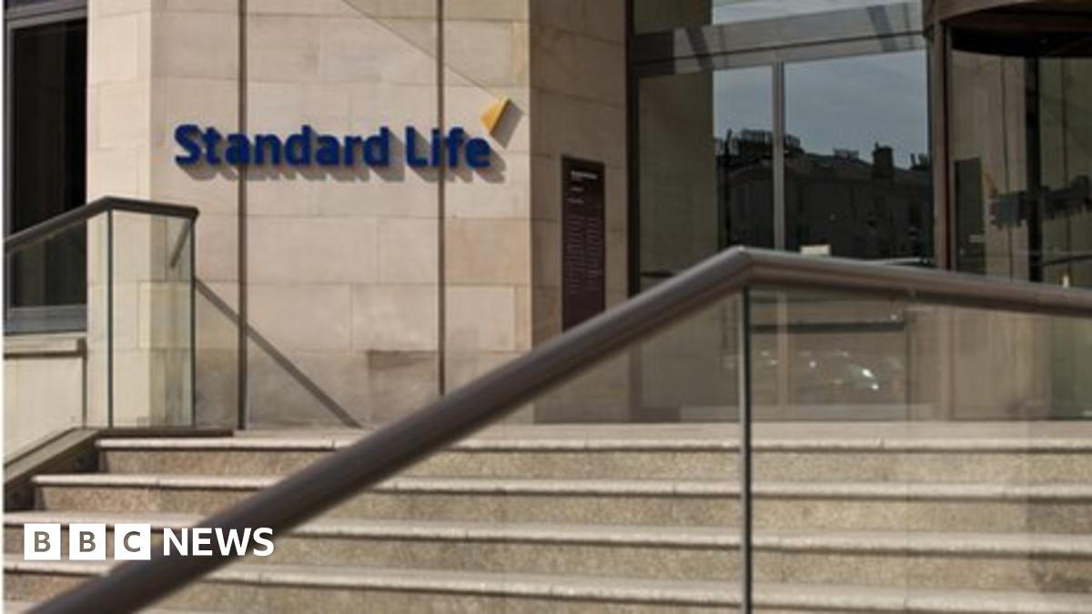 Standard Life could quit Scotland - BBC News
