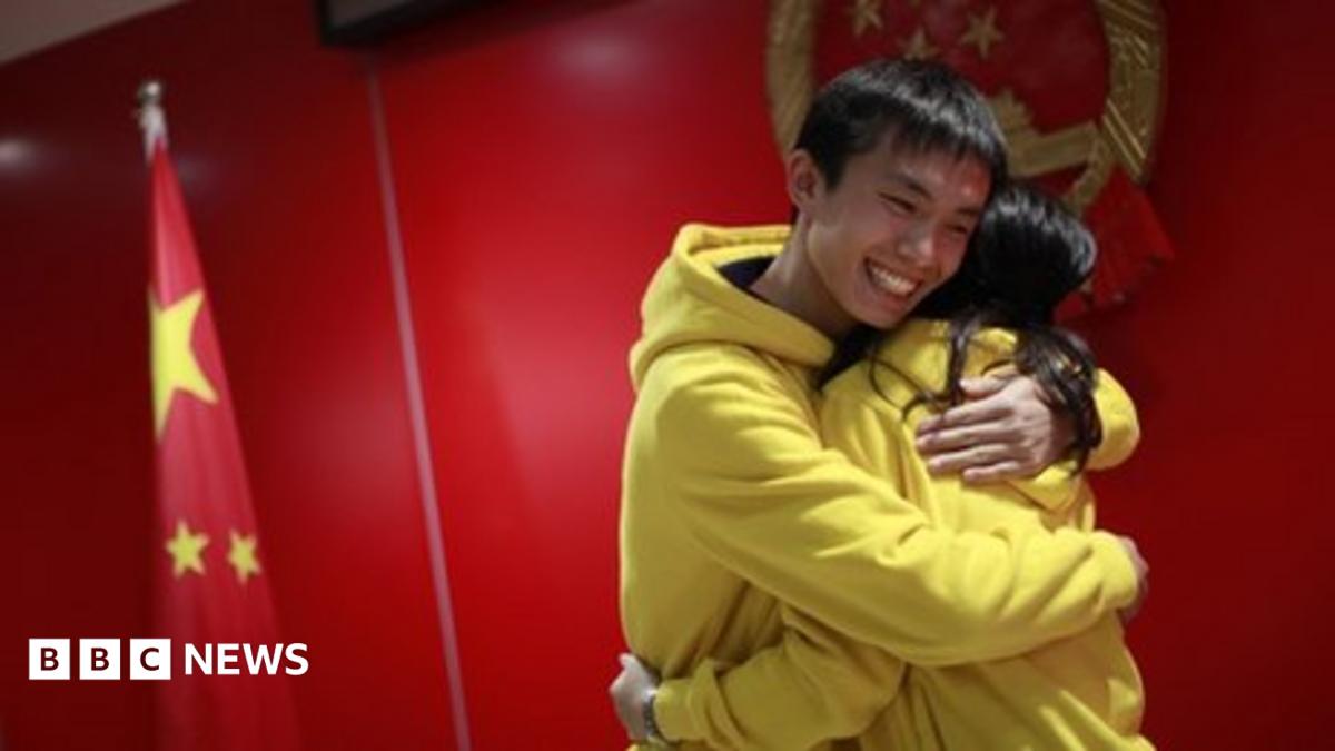 China marks 'Super Singles Day' with marriage rush - BBC News