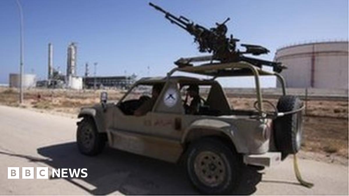 Libya oil output to return to pre-war levels next year - BBC News