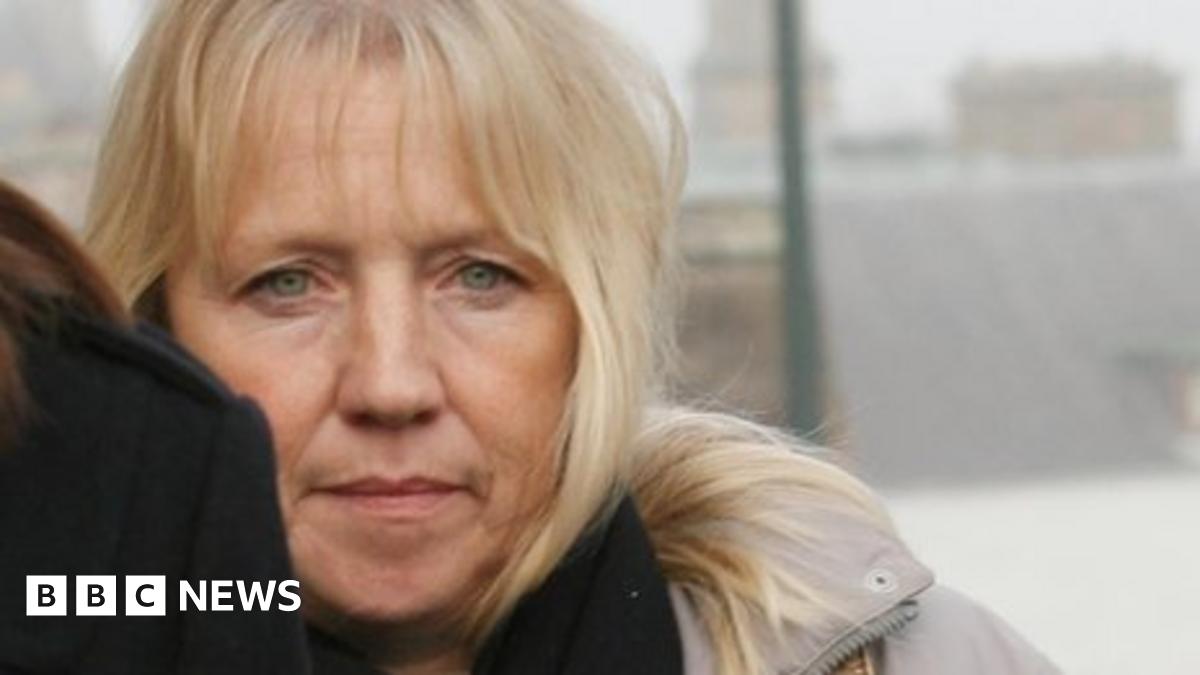 Inverness millionaire Alan Savage's ex loses claim - BBC News