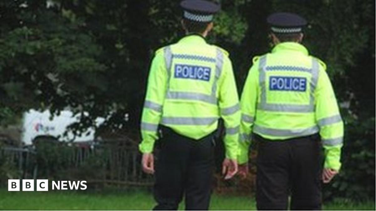 Police apology over Colin Buckley's death - BBC News