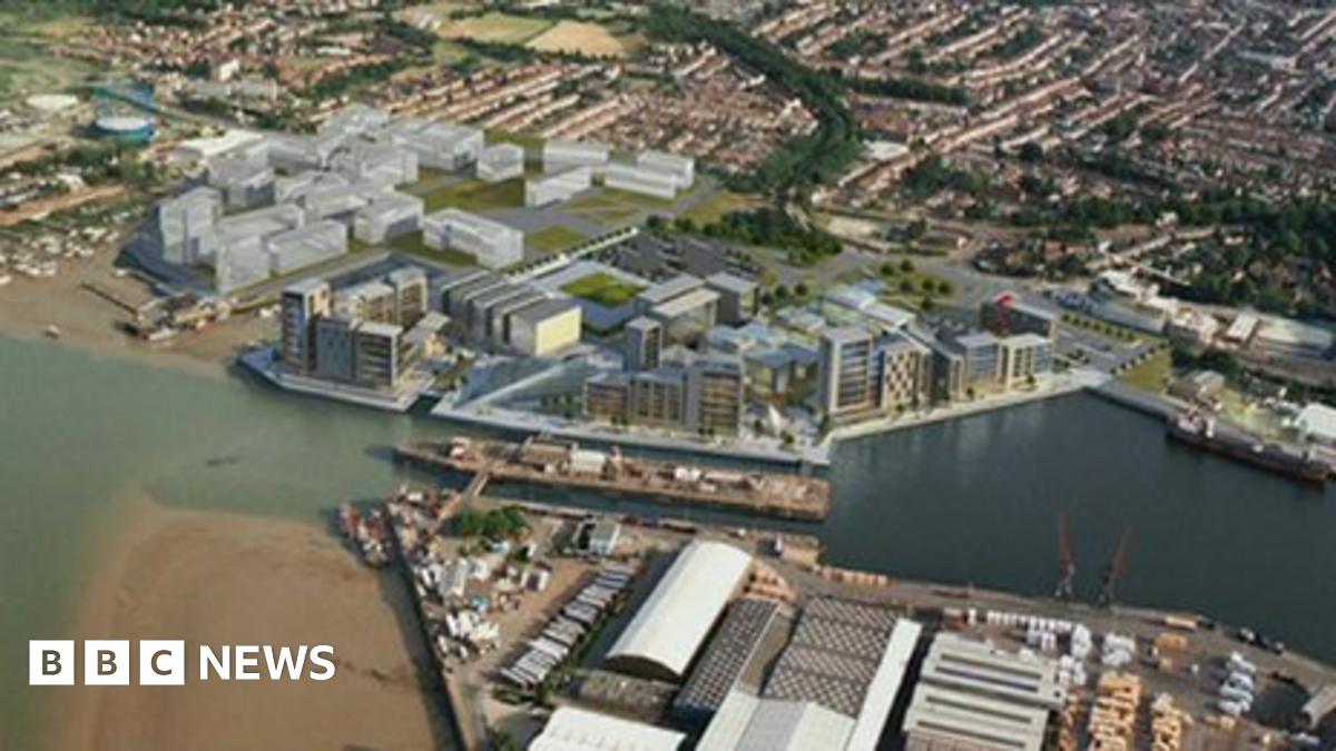 Chatham Docks development given green light - BBC News