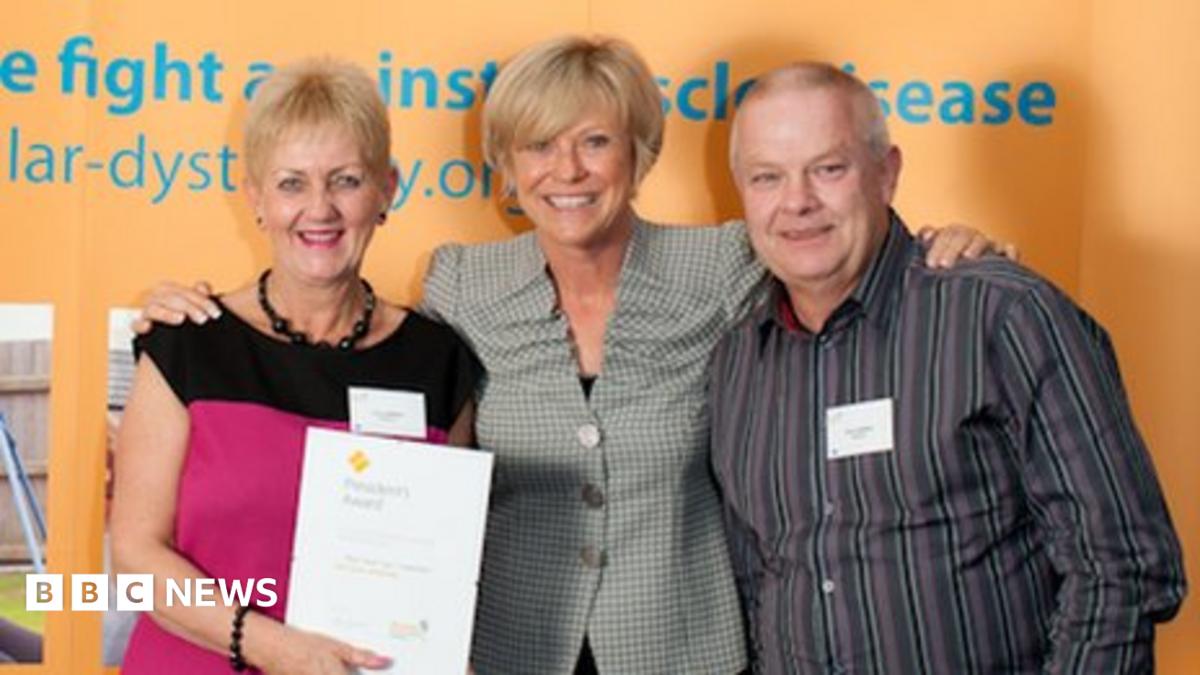 Bedworth's Lynn and Paul Leadbitter win care battle award - BBC News