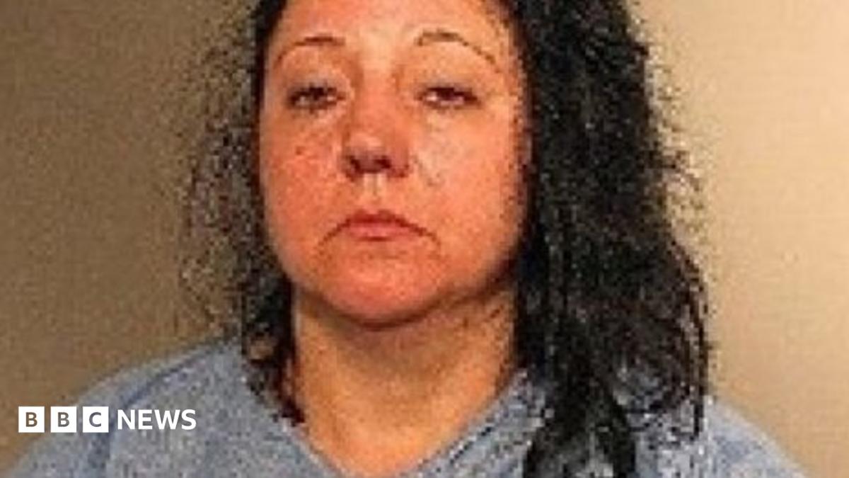 Joanna Findlay guilty of US murder bid charge - BBC News