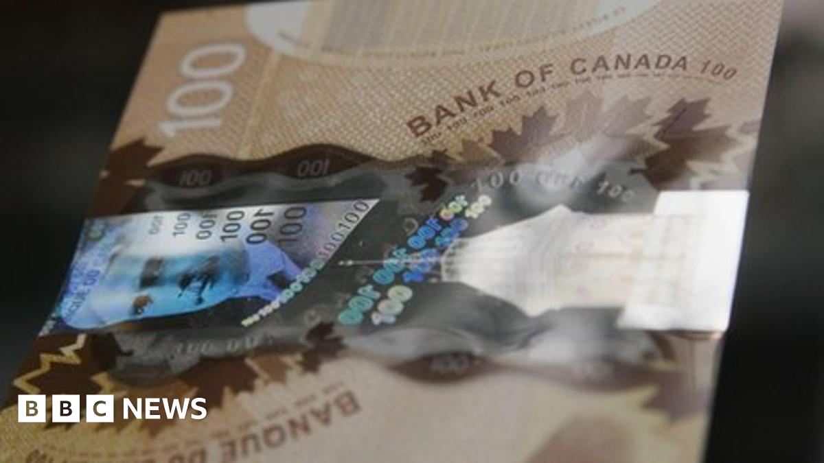 Who, What, Why: Why don't more countries use plastic banknotes? - BBC News