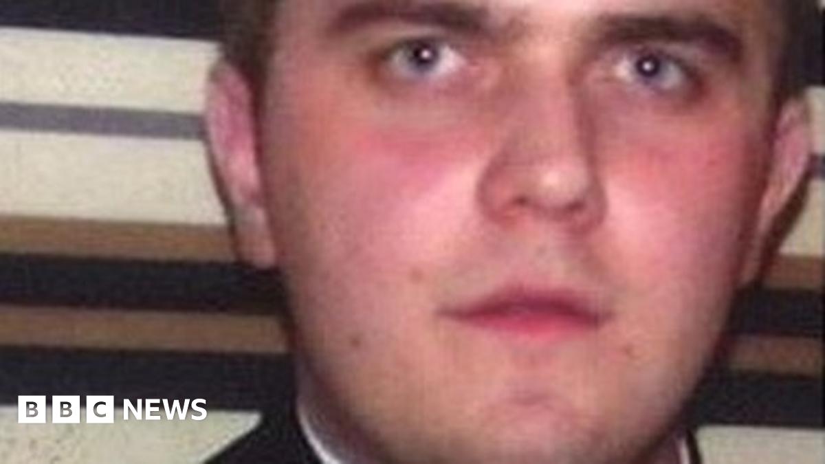 Harry Broadhurst 'murdered in family dispute' - BBC News