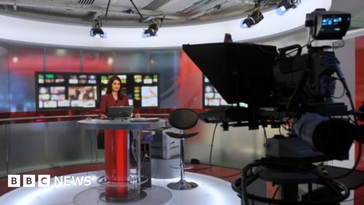 Pakistan blocks BBC World News TV channel - BBC News