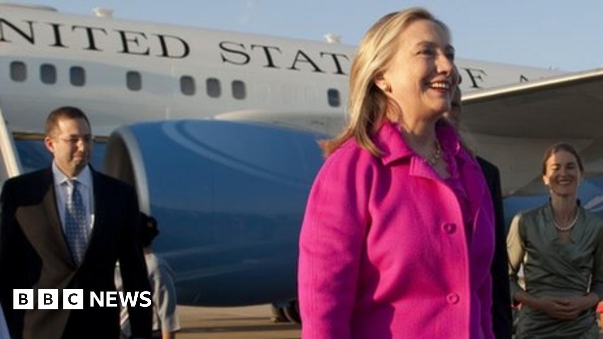 Hillary Clinton in Burma: Turning point in relations? - BBC News