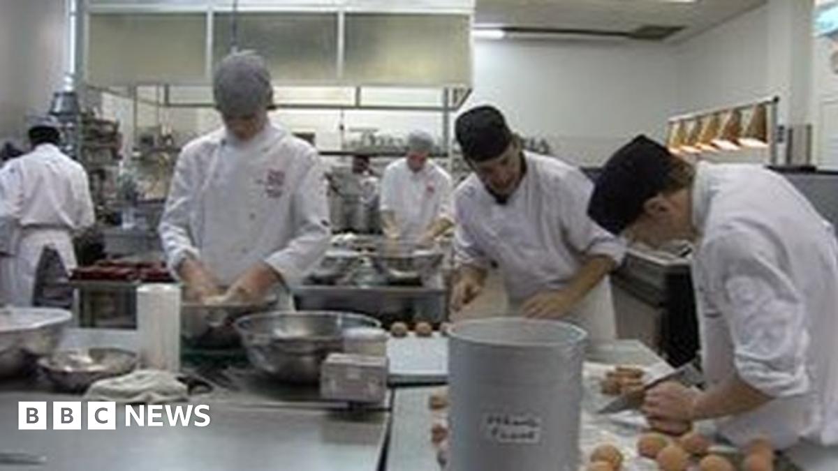 Jersey chef training essential, says Mark Jordan - BBC News