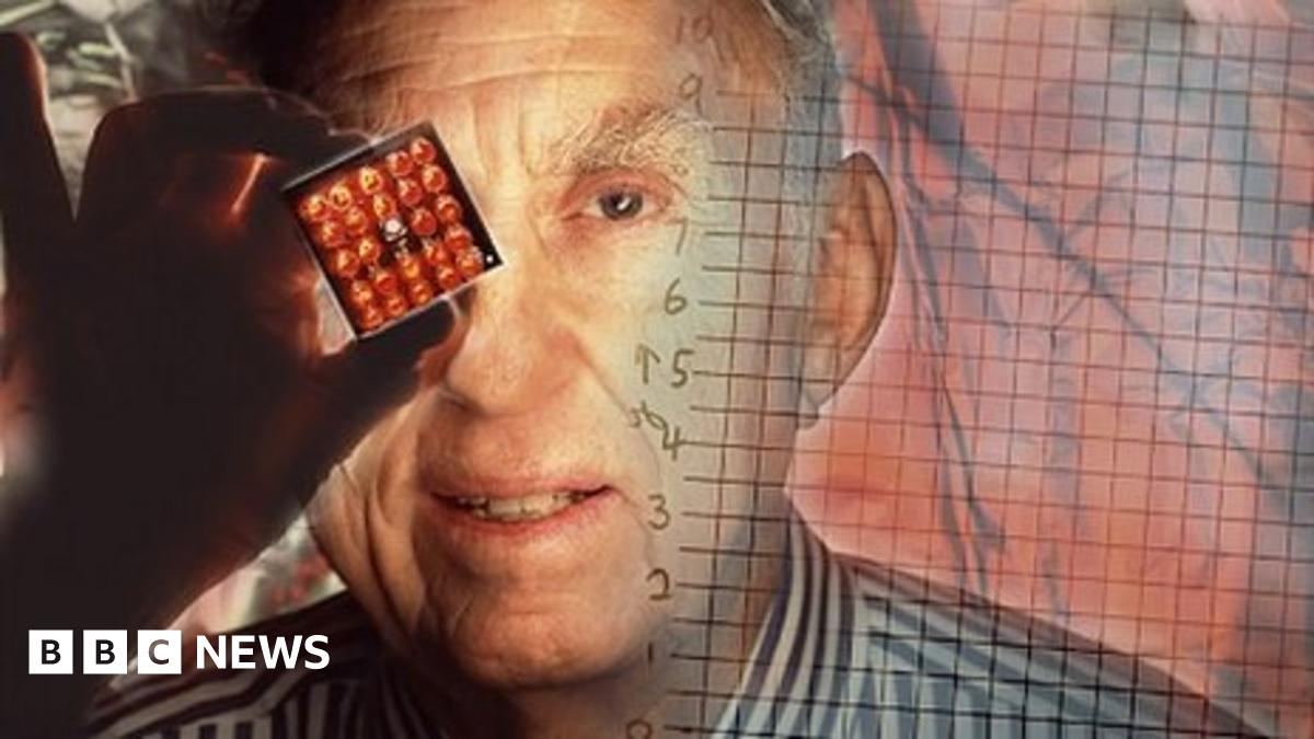 Professor Martin Perl joins University of Liverpool - BBC News