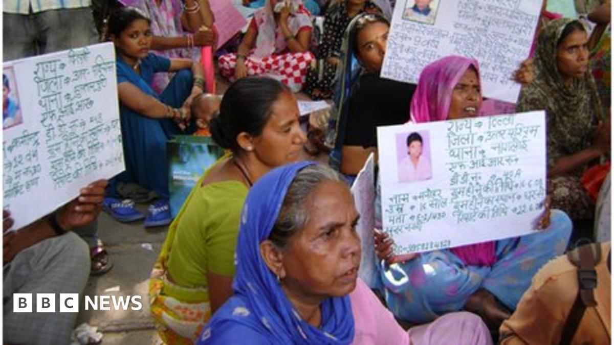 Thousands of Indian children missing, says report - BBC News