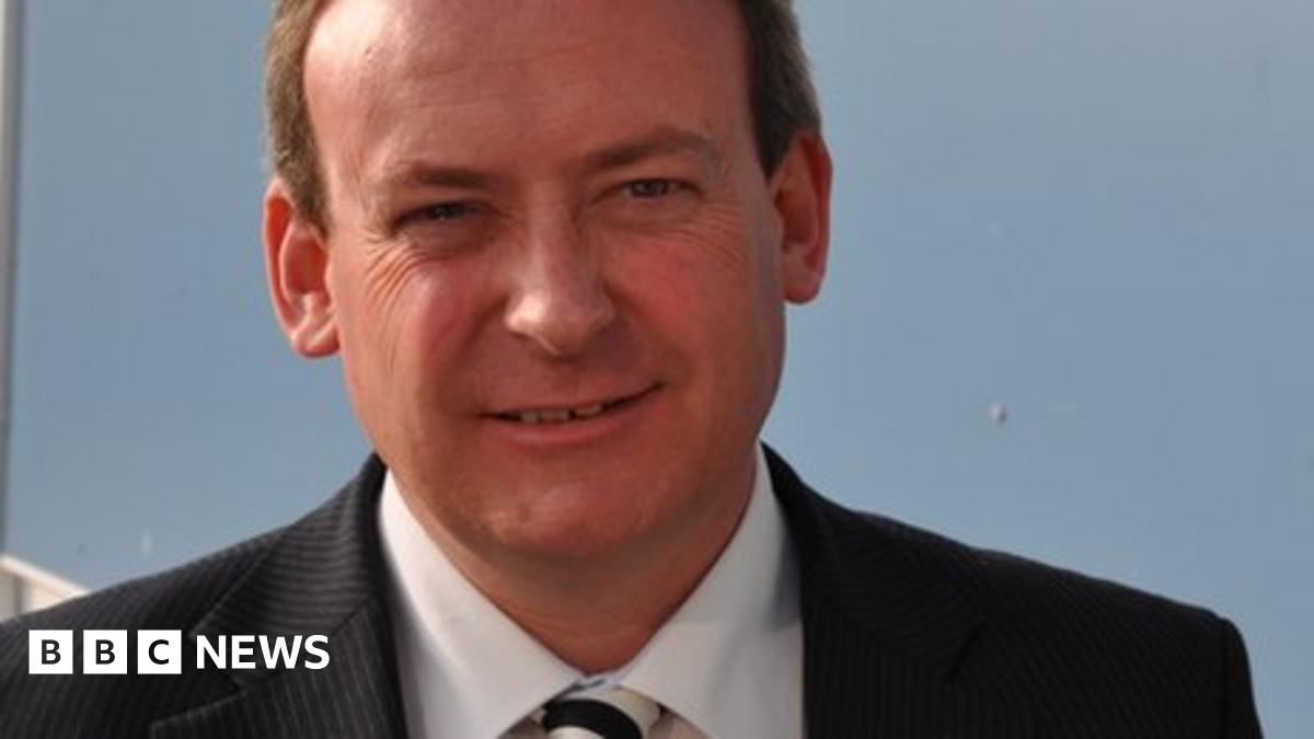 Guernsey States plan population policy change - BBC News