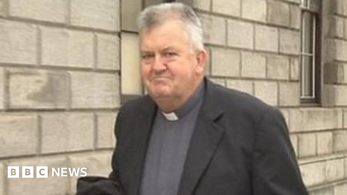 Former BBC NI boss Anna Carragher to investigate RTE programme - BBC News