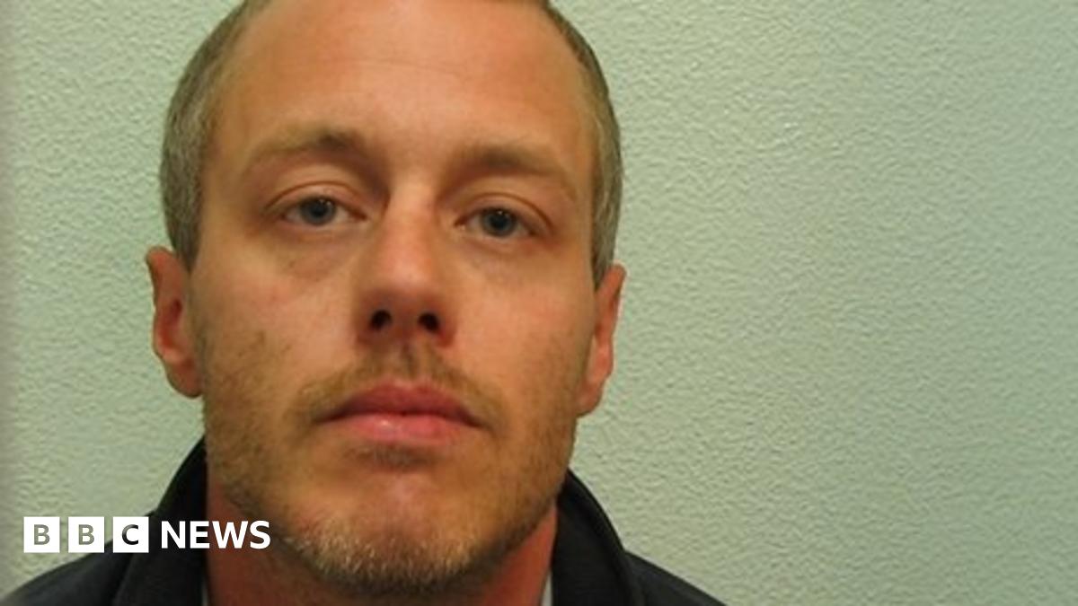 Stephen Lawrence trial: David Norris denies being there - BBC News