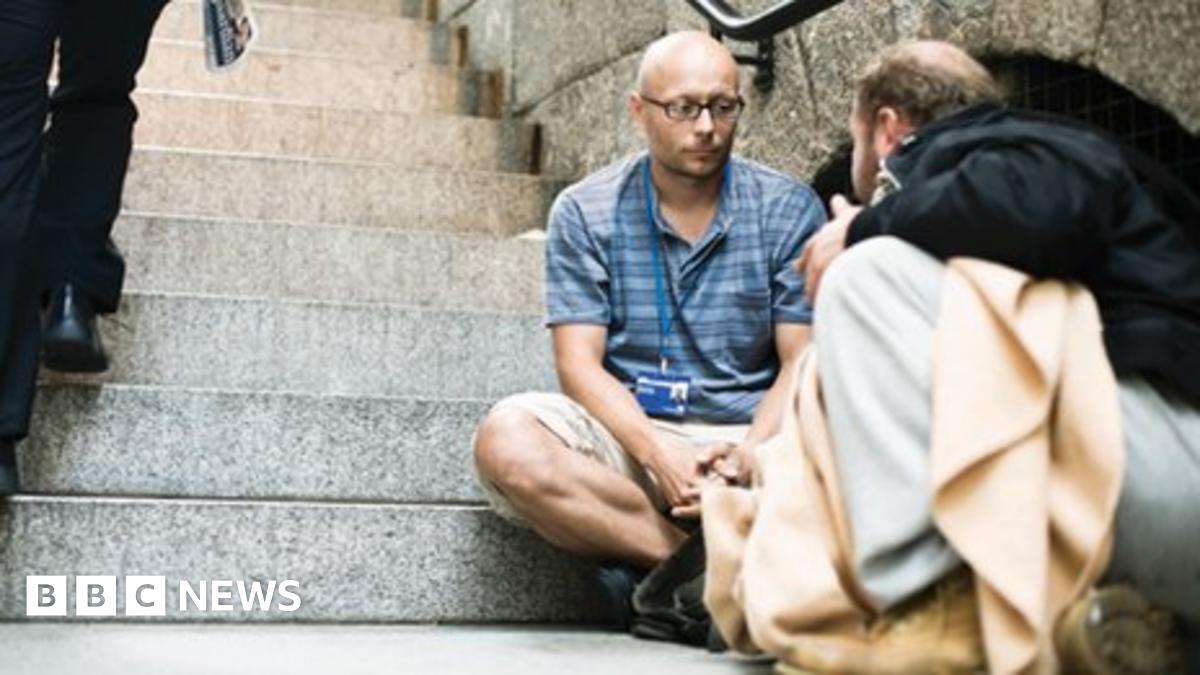 Bristol homeless charity St Mungo's given £229k boost - BBC News