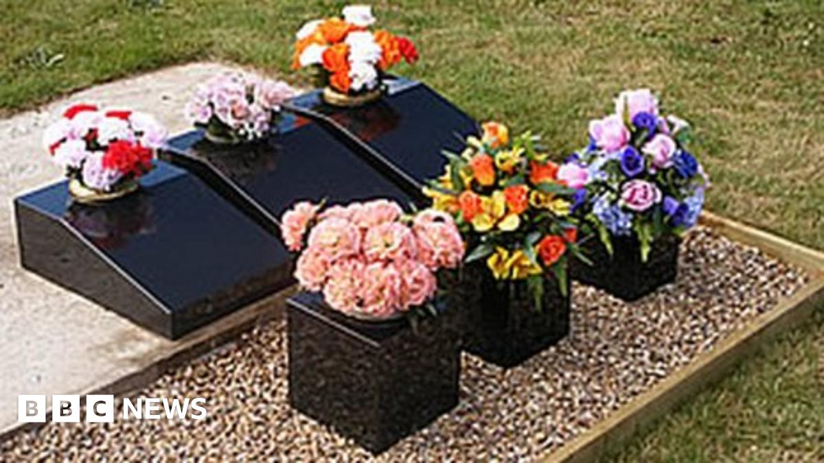 Cannock council plans Stile Cop Cemetery expansion - BBC News