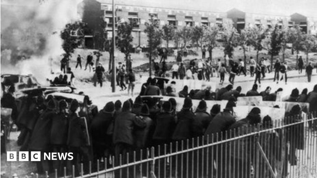 Toxteth riots: Howe proposed 'managed decline' for city - BBC News