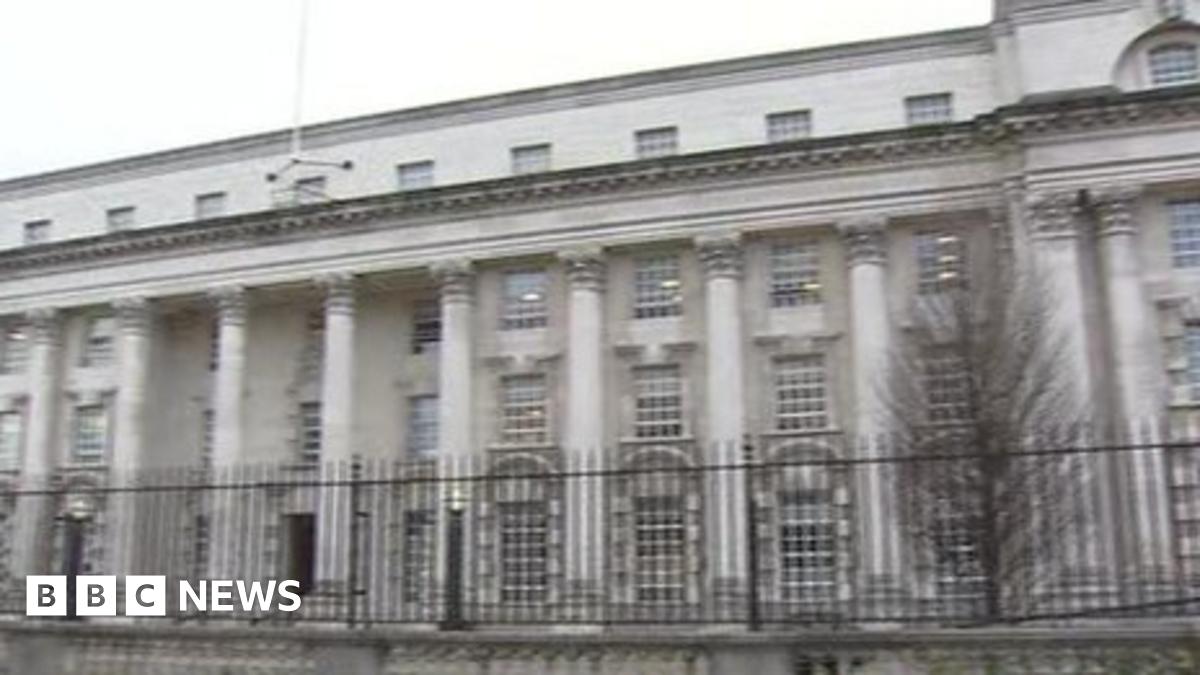 Limavady attack accused 'stamped on man's head' - BBC News