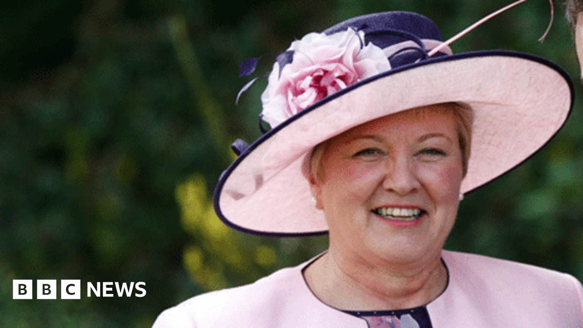 Woman's joy at MBE for community work in Appleton Roebuck - BBC News