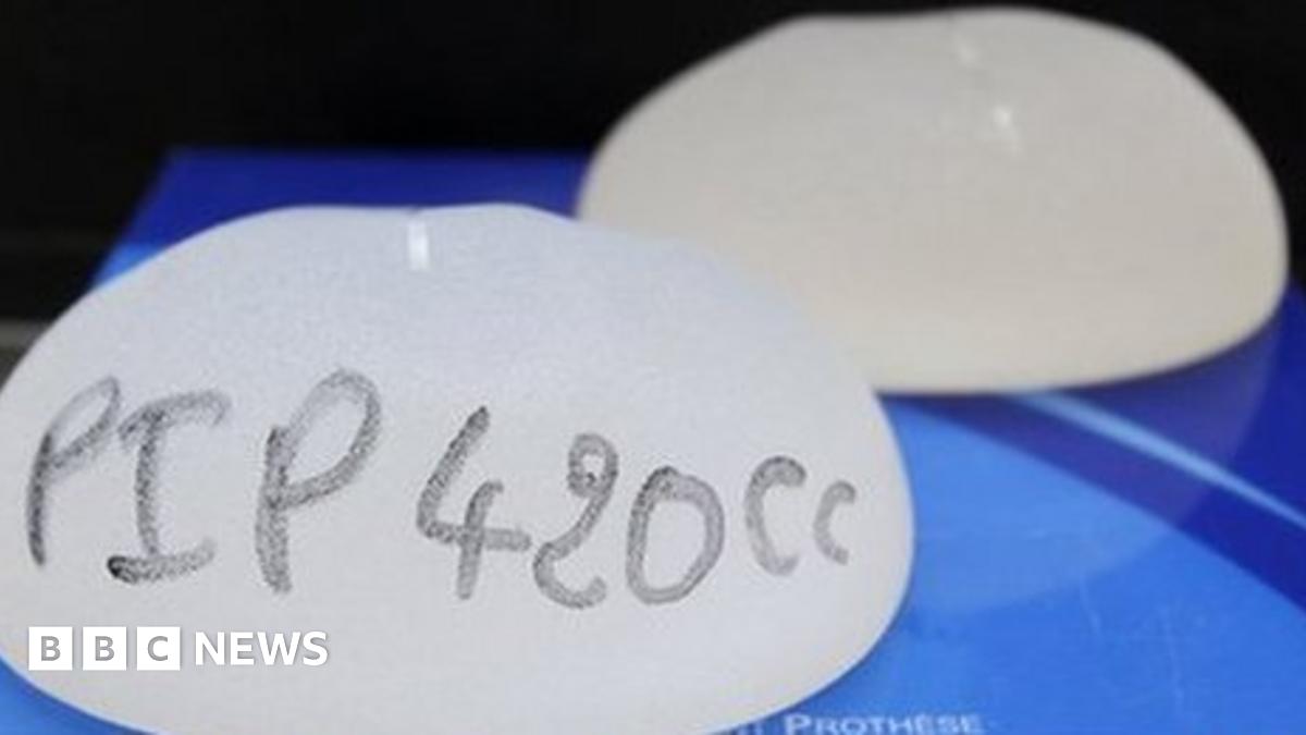 'No long-term threat' from PIP breast implants - BBC News