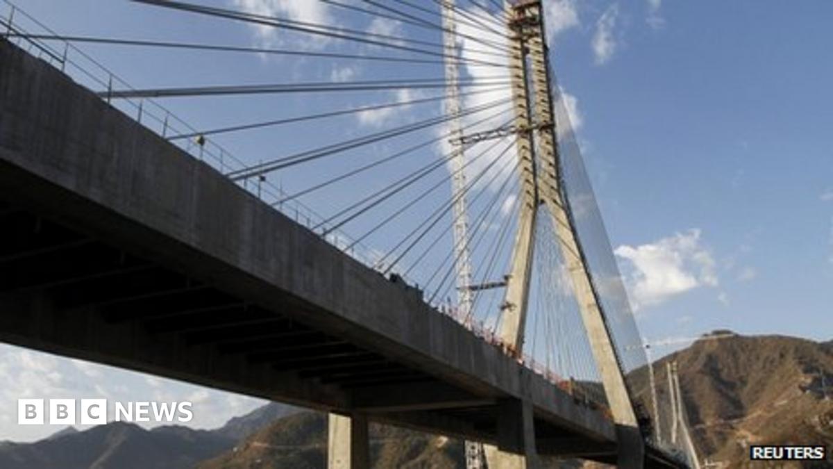 Mexico inaugurates world's highest cable-stayed bridge - BBC News