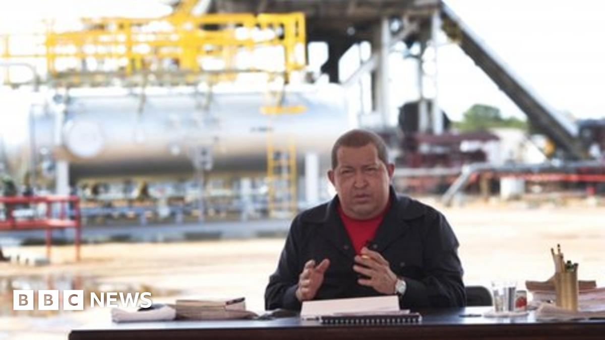 Hugo Chavez resumes Venezuela TV show after illness - BBC News