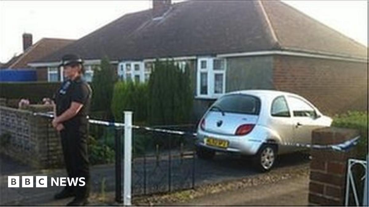 David Clairmonte burgled father days before Luton murder - BBC News