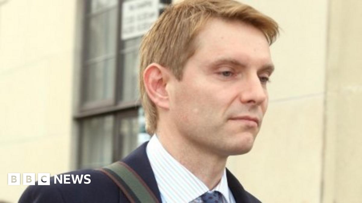 Rape accused James Murray 'felt deep unease' over sex - BBC News