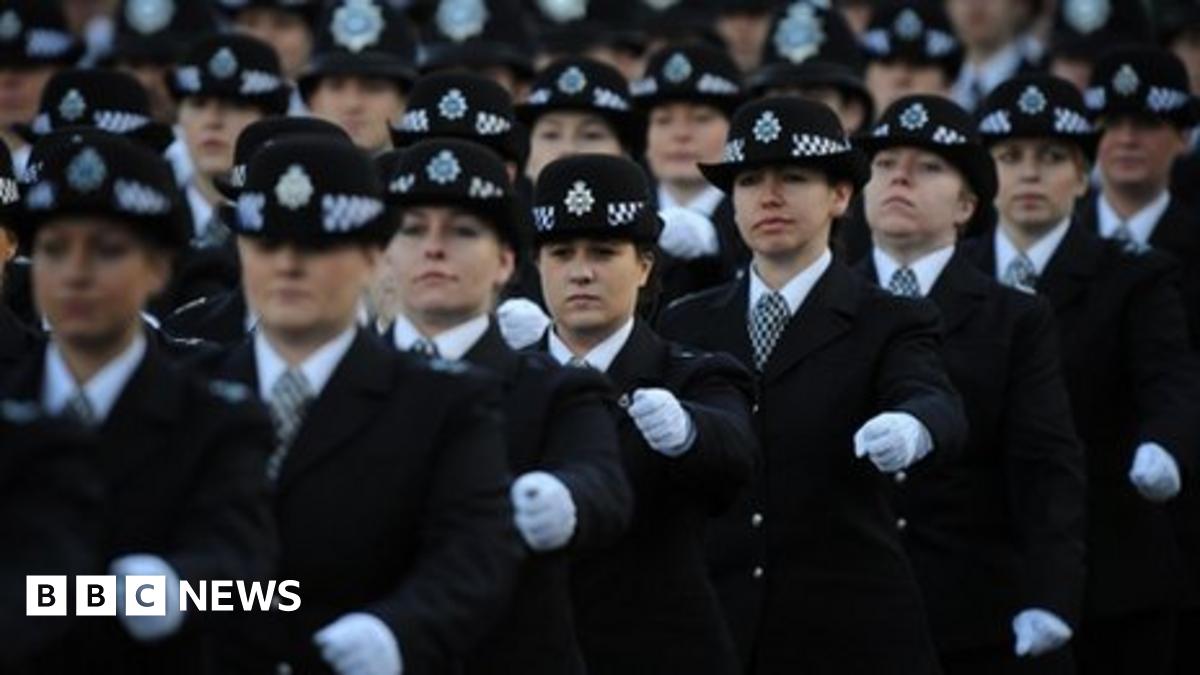 Metropolitan Police Authority holds last meeting - BBC News