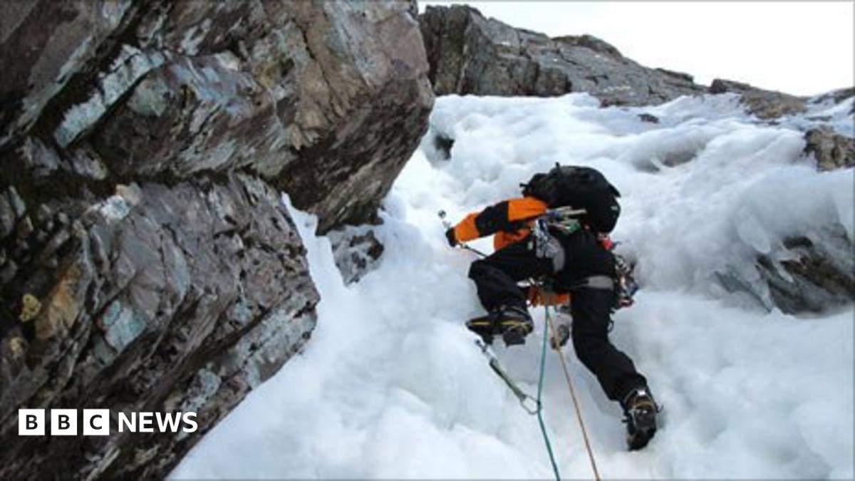 Worry over media coverage of Scotland mountain deaths - BBC News