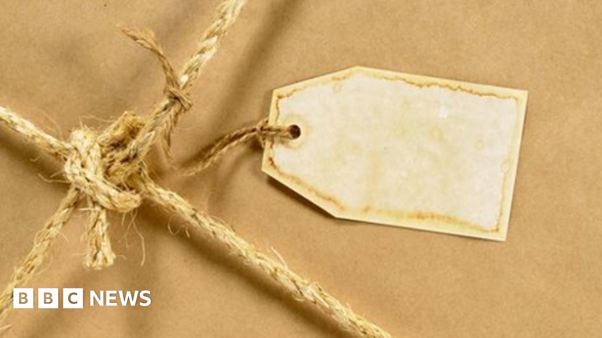 Packaged accounts: How paid-for current accounts work - BBC News