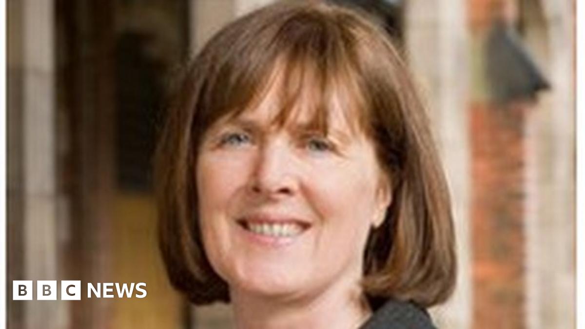 Queen's academic examines West Lothian Question - BBC News