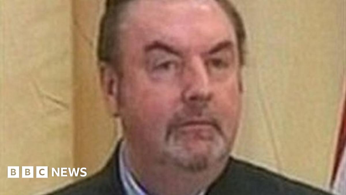 Chief constable Colin Port defends 'false detectors' inquiry - BBC News