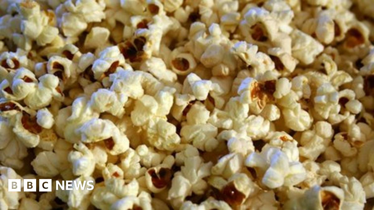 Study suggests ancient Peruvians 'ate popcorn' - BBC News