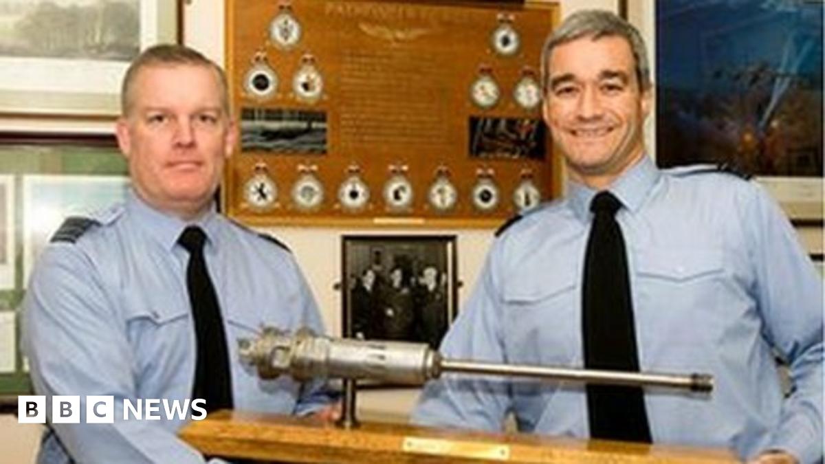 RAF Brampton Wyton gets new commander to oversee change - BBC News