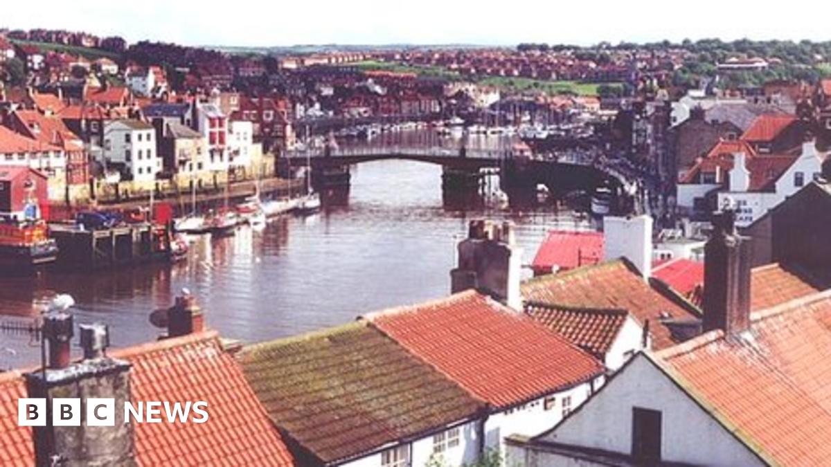 Whitby regeneration plans considered by residents - BBC News