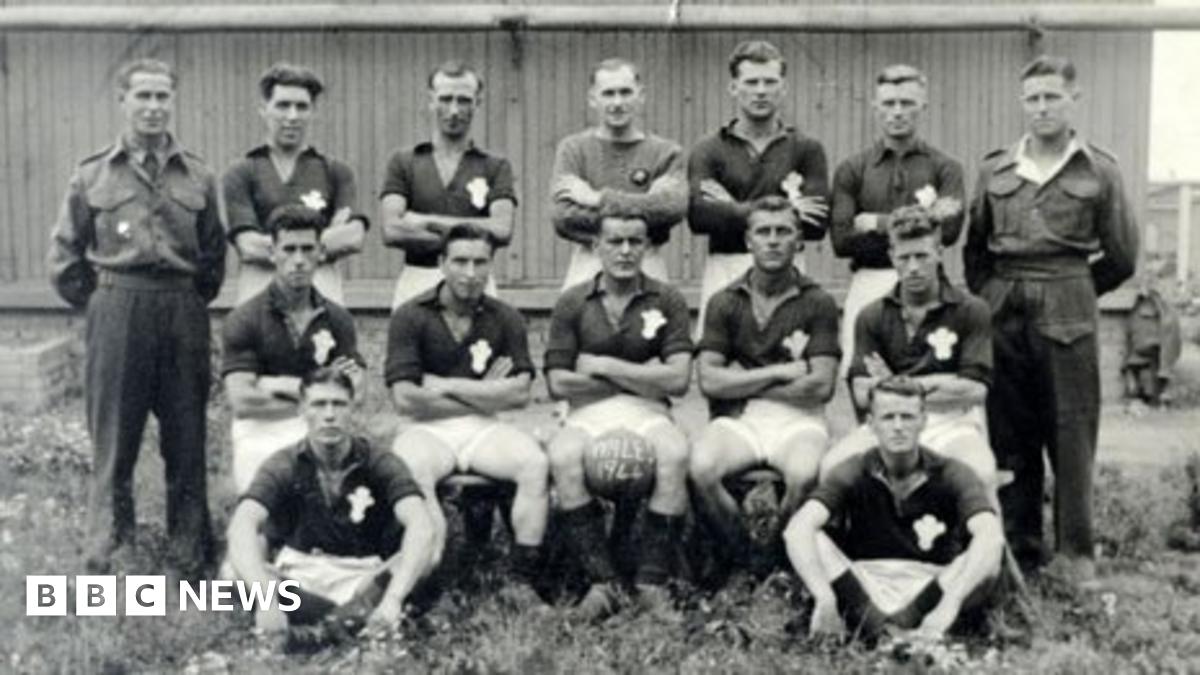 Holocaust remembrance: Football 'helped save Auschwitz PoW's life ...