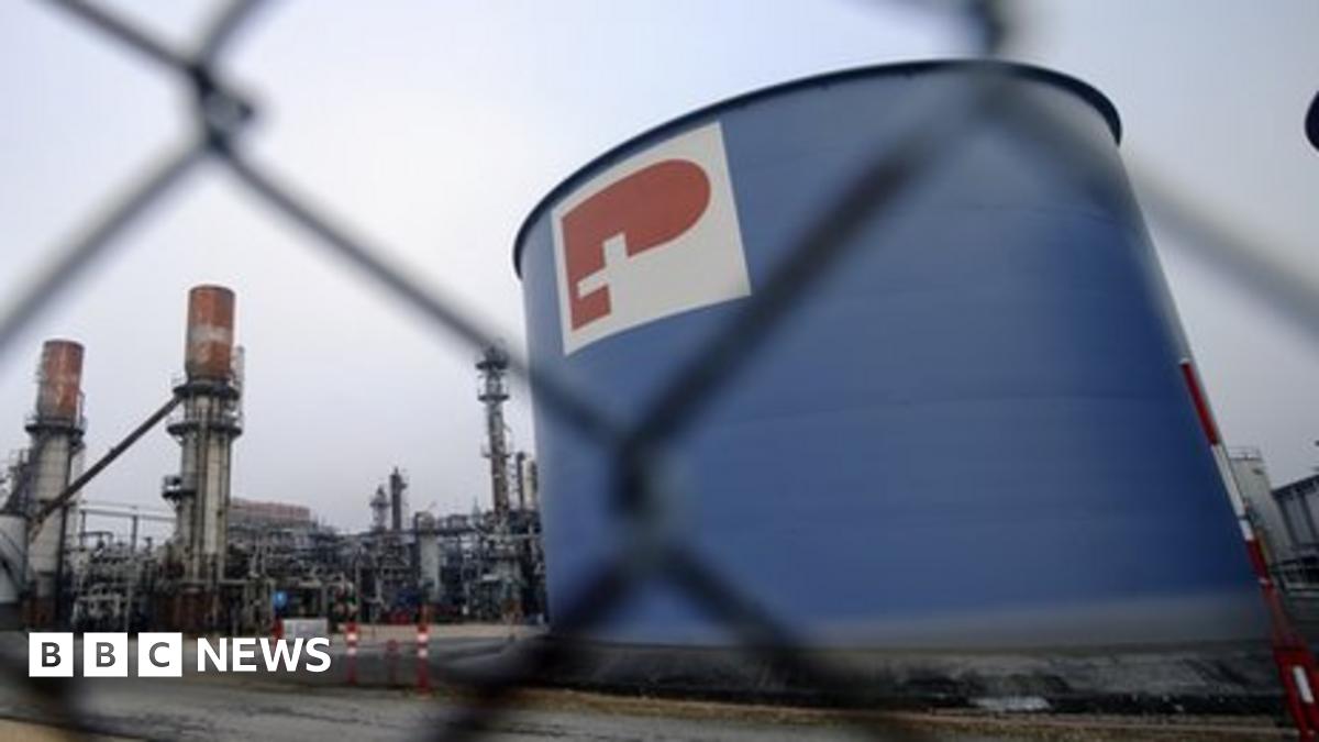 Petroplus to file for insolvency - BBC News